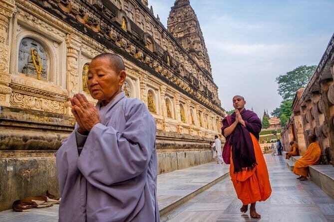 3 Days tour of Prayagraj tour - Exploring Bodhgaya: A Deep Dive into the Itinerary