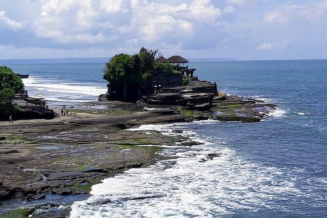 3 Days Tours : Tanah Lot Temple And Lempuyang The Gate Of Heaven - A Deep Dive into the Bali 3-Day Tour