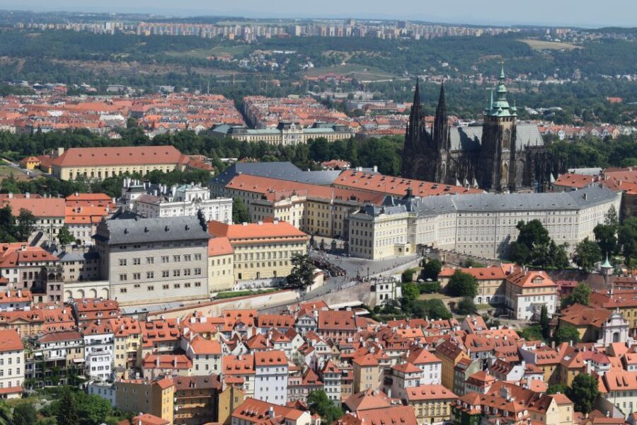 3-Hour Prague Castle & Interiors Tour - Detailed Breakdown of the Itinerary