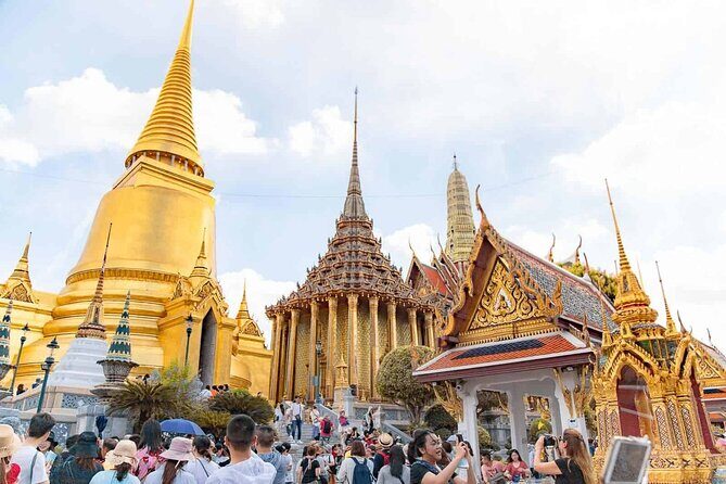 3 Hours Private Bangkok Highlights Tour by Public Transport - Authenticity and Value