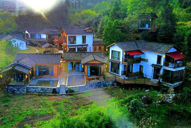 4 Days Zhangjiajie Experience Tour(Luxurious Mountain&Lake View Hotel) - Exploring the Itinerary