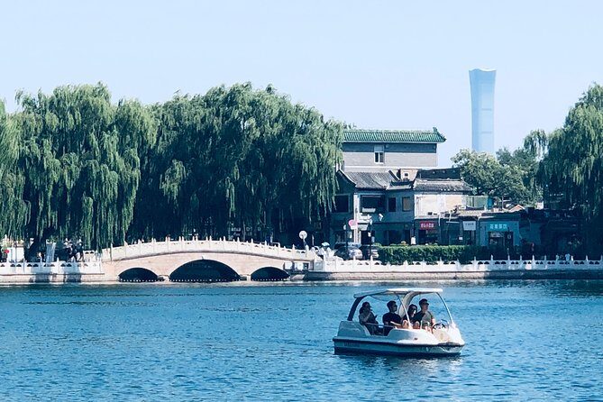 4-Hour Private Tour: Jingshan Park, Hutong & JinDing Xuan Dim Sum - Discovering Beijing’s Hidden Corners and Iconic Landmarks
