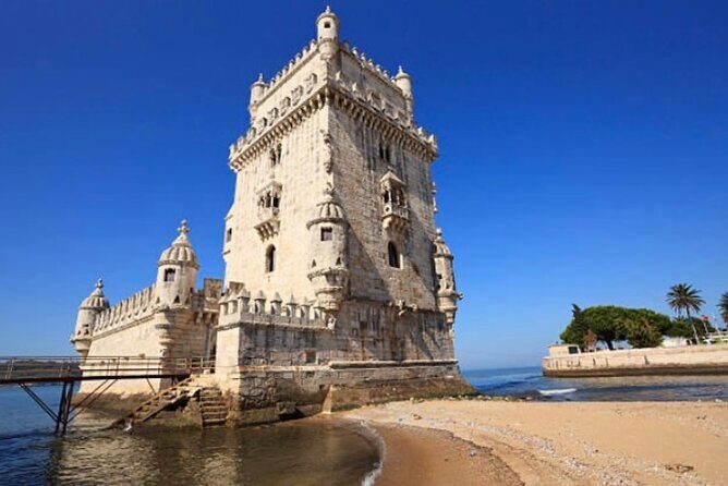 4-hour Tuk Tuk Tour of Belém, City Center, and Lisbon's Old Town - Authentic Experiences and Authentic Guides