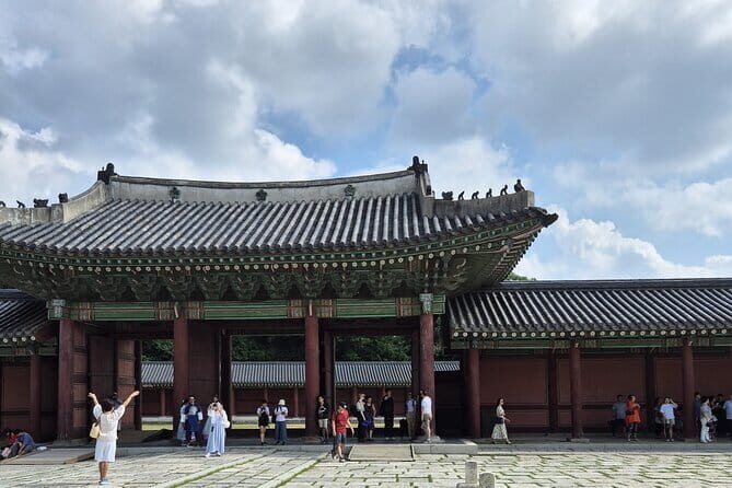 4 Hours UNESCO Palace and Street Food Tour in Seoul - FAQ