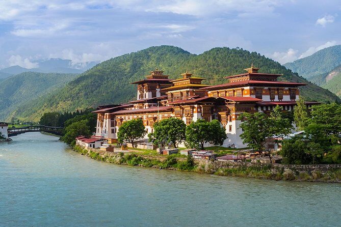 5 Nights Bhutan Overland Tour - The Practical Side: Accommodation, Transportation, and Meals