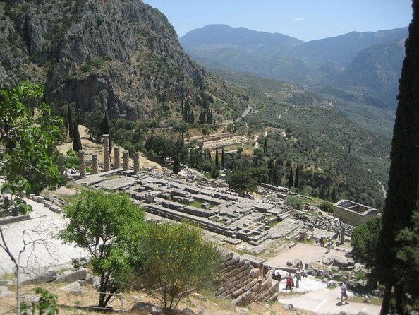 6 Day Religious & Classical Tour of Thermopylae, Meteora, Delphi, Olympia, Mycenae, Nafplio, Epidaurus, ancient Corinth From Athens - Price and Value