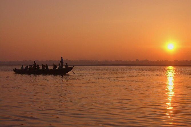 6-hour Morning tour of Varanasi with Boat Ride, Akhada & Heritage Walk - What’s Included & What’s Not