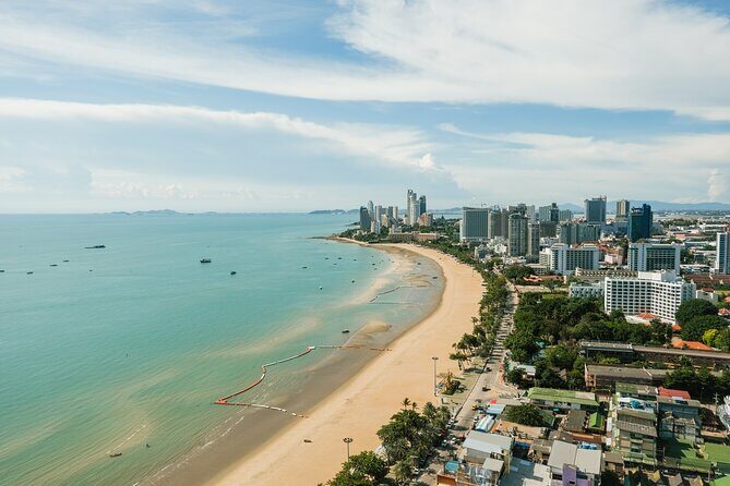 6 Hour Private Selfie City Tour in the Landmark of Pattaya - The Experience from Reviews