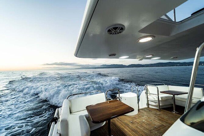 85 ft Lazzara Luxury Yacht Rental in Newport Beach - Itinerary and Experience