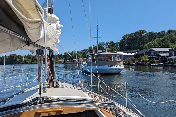 90 Minute Sailing Tour of Portland - A Detailed Look at the Portland Sailing Tour