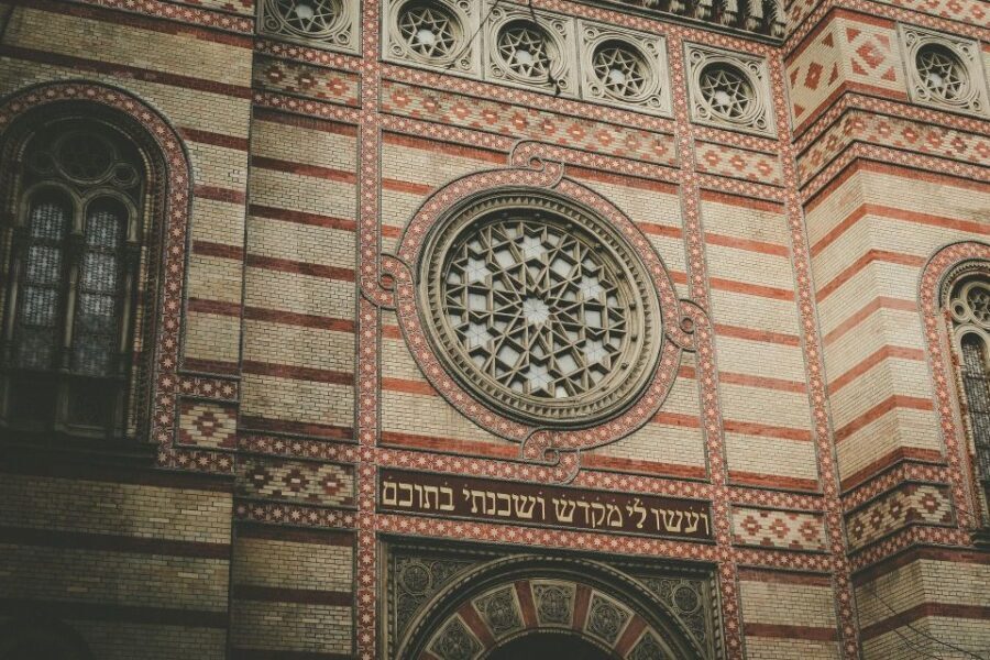 A Journey through Jewish Budapest - Walking Tour - Authentic Insights and Traveler Perspectives