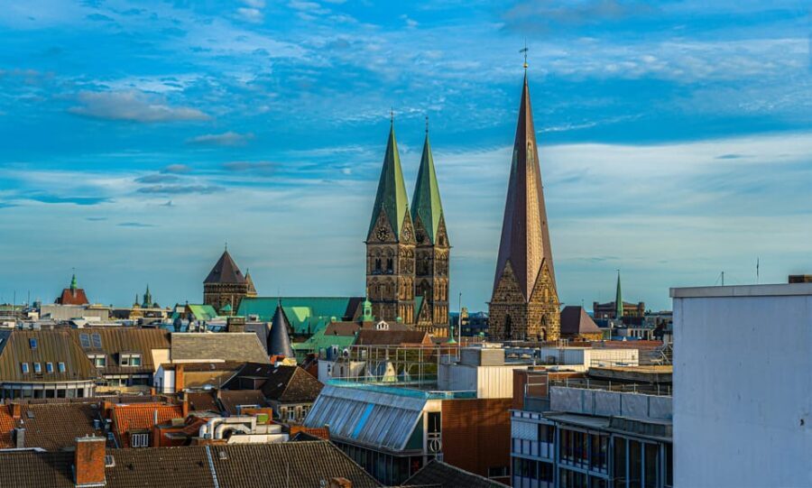 Above the rooftops of Bremen - The Practicalities: Price, Group Size, and Experience