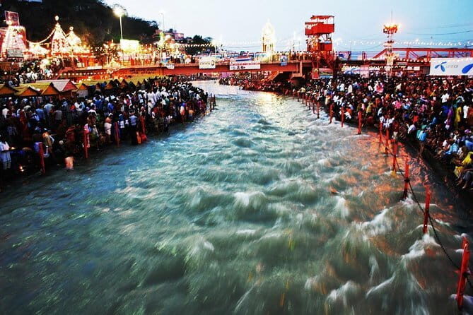 Affordable transfer from Haridwar to Delhi - The Vehicle and Service Quality