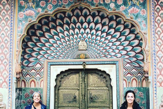 Agra Taj Mahal Tour and Jaipur Tour from Delhi in 2 days - What Travelers Say