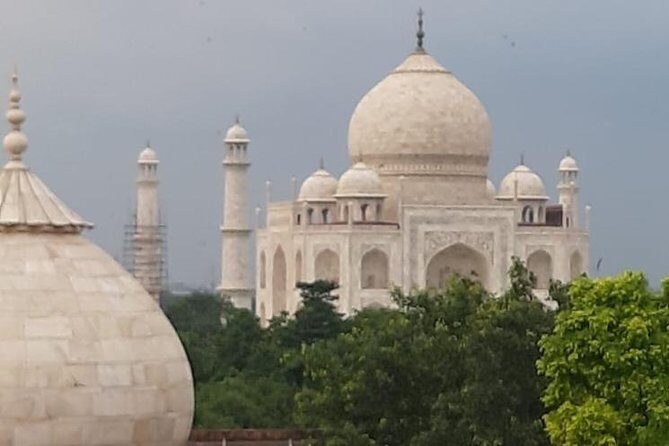 Agra TajMahal Tour by Gatiman Exp. Train - Why This Tour Works Well