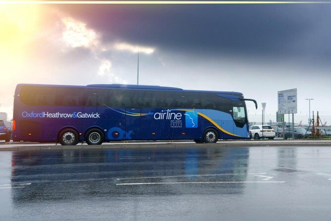 Airport Coach Service from Gatwick to Oxford - Facilities on Board