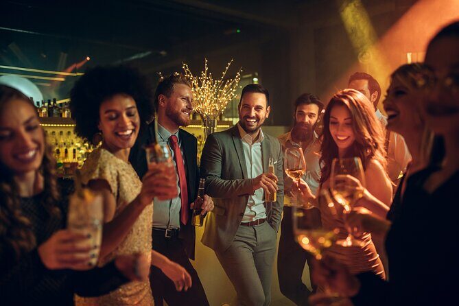 Ale and Alibis - The Guide and the Stories: What Travelers Say