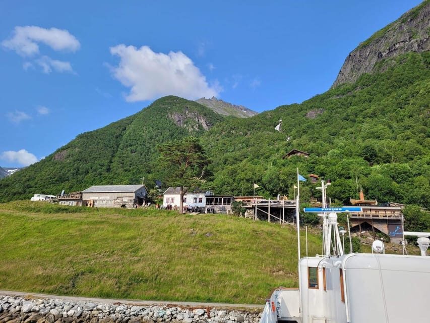Ålesund-Trandal fjord tour with 3 hours stop at Trandal - The Value of the Tour