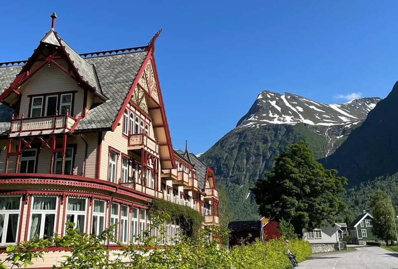 All About the Fjords, in one tour by bus & boat from Ålesund - The Viewpoint at Ljøen