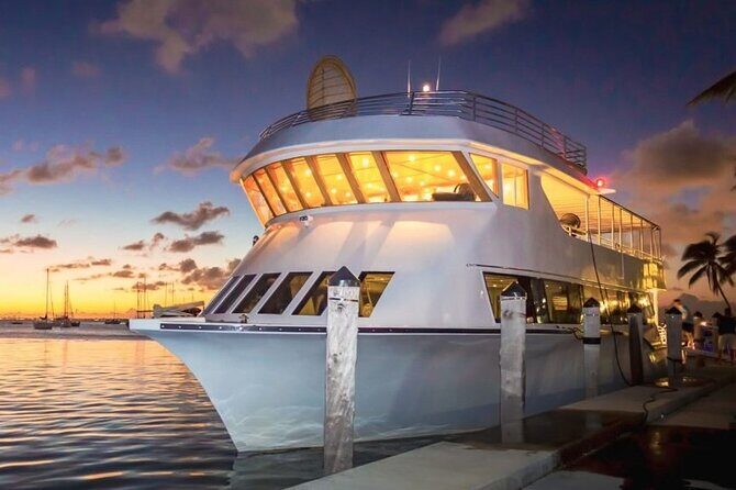 All Inclusive Miami Yacht Party - Food and Drinks: What’s Included?