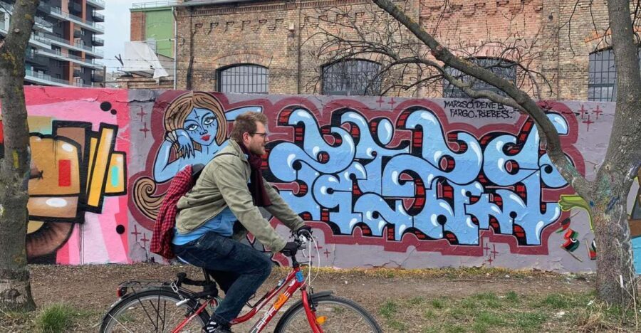 Alternative Bike tour: Graffiti Wall and Peace - A Detailed Look at the Itinerary