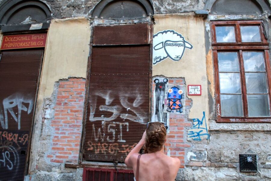 Alternative Budapest Walking Tour - A Closer Look at the Tour Experience