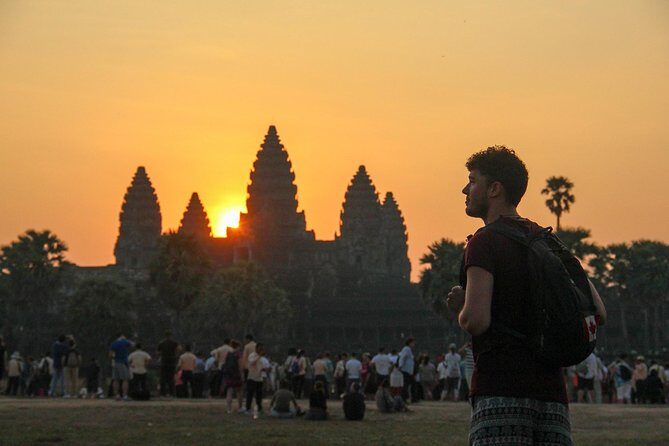 Angkor Highlight Sunrise Guided Tour & Banteay Srei Temple - Who Should Consider This Tour?