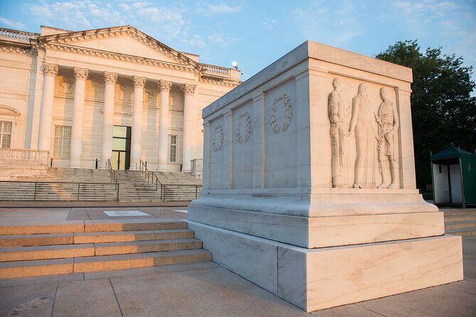 Arlington Cemetery Changing of the Guard and JFK Gravesite - An In-Depth Look at the Arlington Cemetery Tour