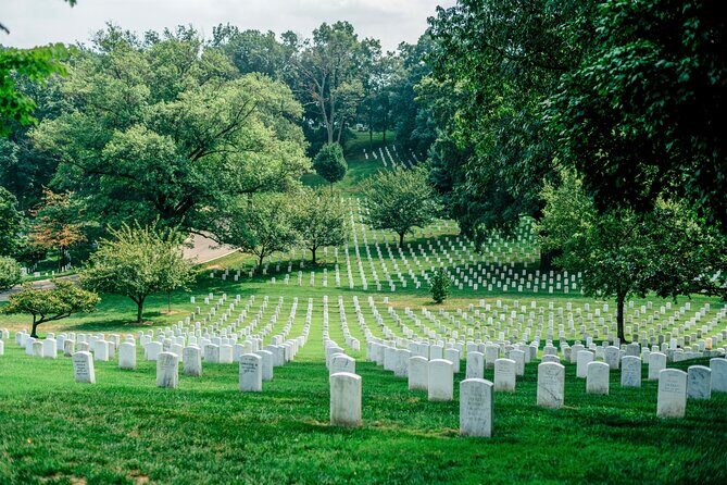 Arlington Cemetery Guided Morning or Afternoon Walking Tour - The Experience in Detail