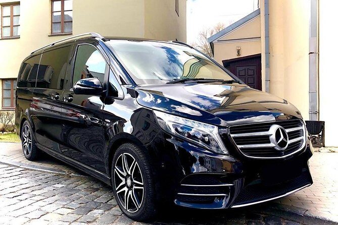 Arrival Transfer: Seattle Airport SEA to Seattle by SUV - The Real Value: Comfort Meets Convenience