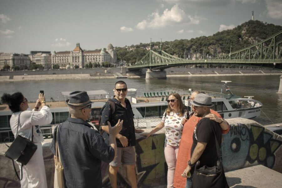 Art Nouveau Tour in Budapest: 3-Hour Private Tour - What to Expect on the Tour