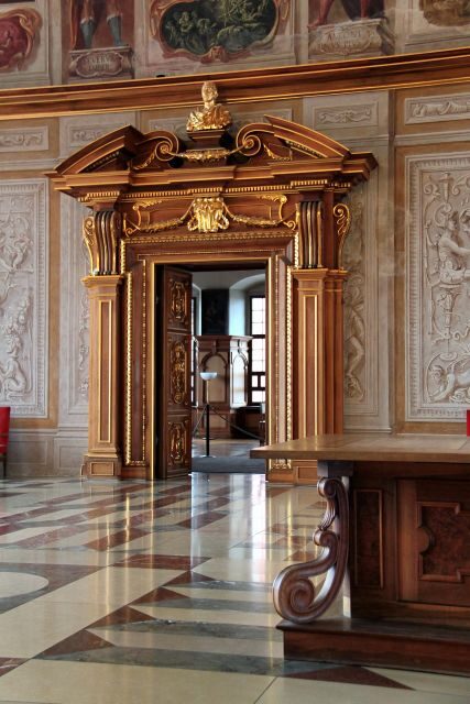 Augsburg - Private Historic Tour (Half Day) - What Makes This Tour Stand Out?