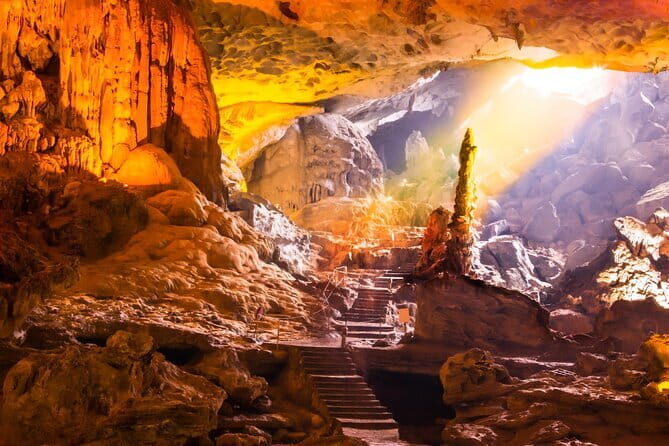 Aurora Cruise 3 Days 2 Nights Discovering Halong Bay from Hanoi - Who Will Love This Experience?