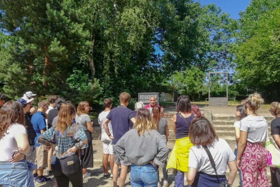 Auschwitz-Birkenau: Skip-the-Line Ticket and Guided Tour - Who Should Consider This Tour?