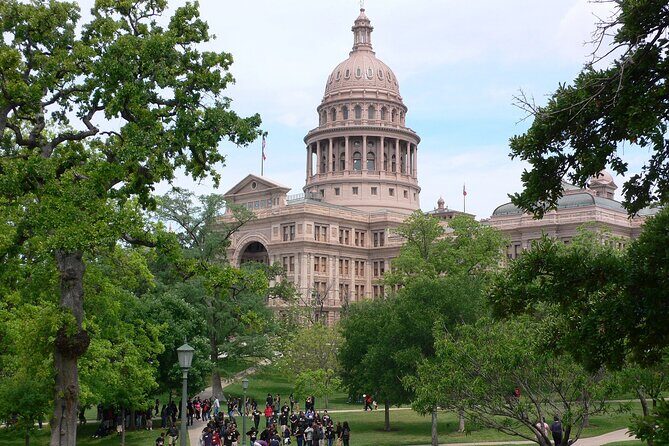 Austin Scavenger Hunt Walking Tour and Game - Challenges and Gameplay