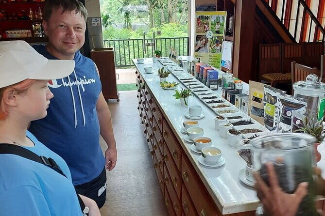 Authentic Sri Lankan Villages Private Guided Tour with Lunch - Practical Considerations