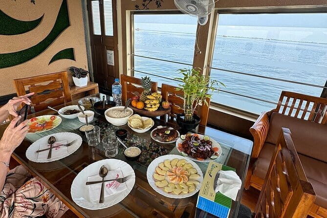 Backwaters Bliss: Cochin to Alleppey Escape - Who Is This Tour Perfect For?