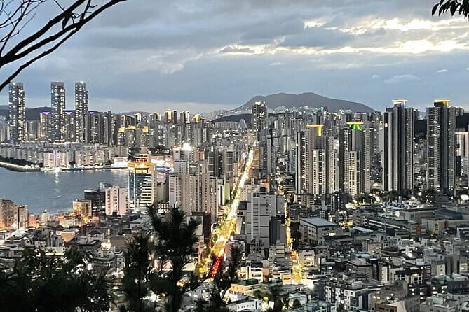 Baeksan Hiking with Korean Foods and Drinks and Hidden Place - A Closer Look at the Tour Experience