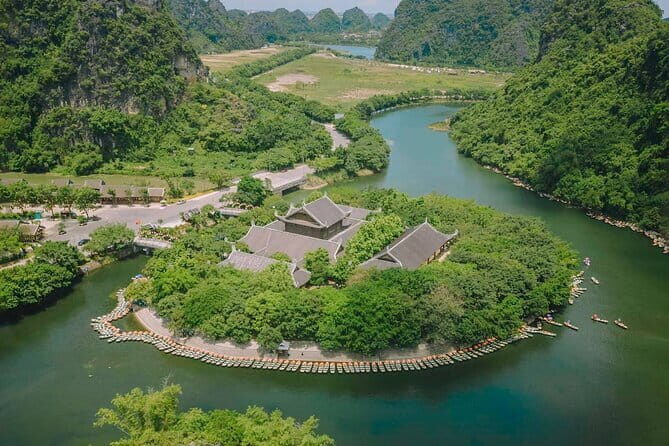 Bai Dinh - Trang An Grottoes Day Trip: Lunch, Electric Car, Boat - Potential Drawbacks