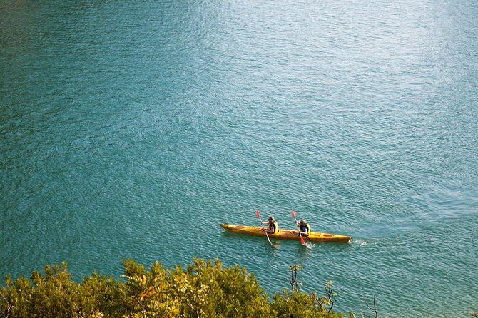 Bai Tu Long Luxury Cruises 2D/1N Tour: Kayaking, Swimming at the pristine places - Evening Relaxation: Movie Night, Massage, or Squid Fishing