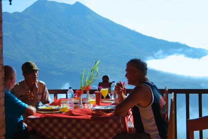 Bali: Barong Dance and Kintamani Land with Mount Batur View Lunch - The Day Unfolds: A Detailed Look at the Tour Itinerary