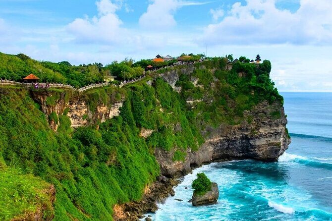 Bali Uluwatu Sunset Kecak Fire Dance and Beach Dinner Tour - Transportation and Practical Details