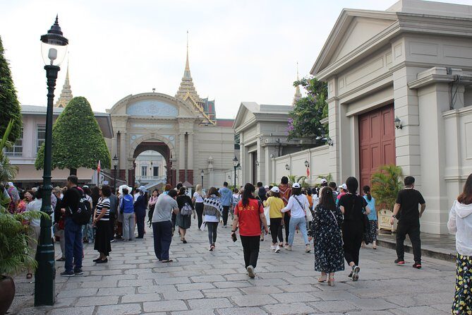 Bangkok: Full day Private Guide Tour + Grand Palace Entry Ticket - Practicalities and What You Need to Know