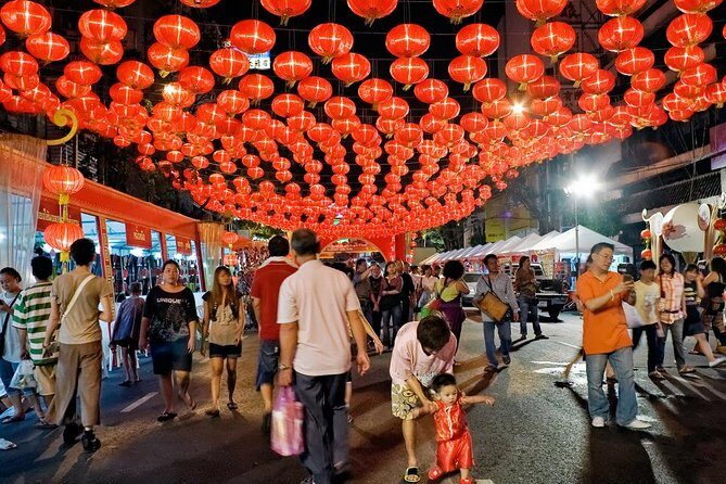 Bangkok: Magical Chinatown At Night With A Local Host - The Perfect Audience for This Tour