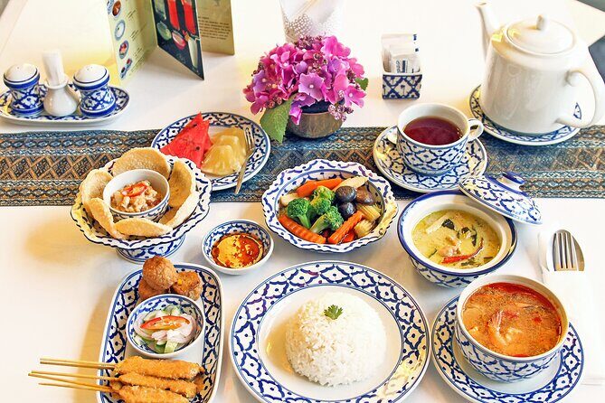Bangkok Thai Dance Show with Dinner with Private Transfer - Why the Price Matters