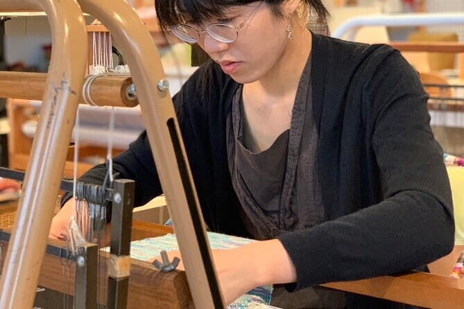Bangkok Weaving Class: Artistry in Every Thread - Authenticity and Cultural Connection