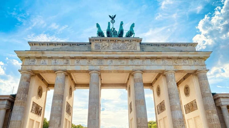 Berlin: City tour - Best of Berlin - What You Get for Your Money
