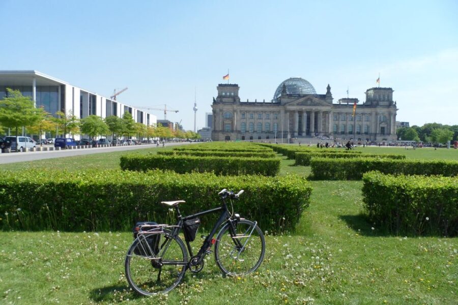 Berlin: E-Bike Tour of the Berlin Wall and Mitte Highlights - The Sum Up