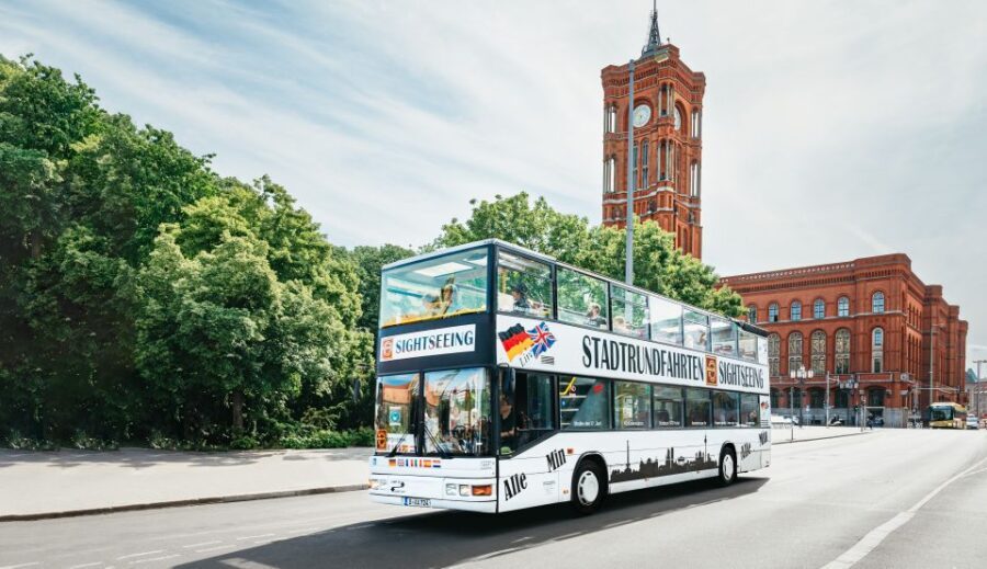 Berlin: Hop-on Hop-off Bus Tour with Live Commentary - Authentic Traveler Insights from Reviews
