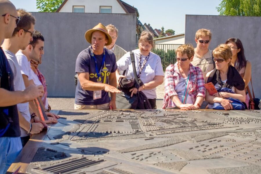 Berlin: Sachsenhausen Concentration Camp Bus Tour in English - Analyzing the Value and Overall Experience